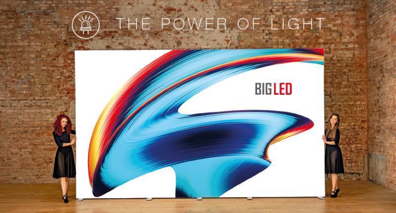 Big LED LightBox- Design Expo Systems Zaventem